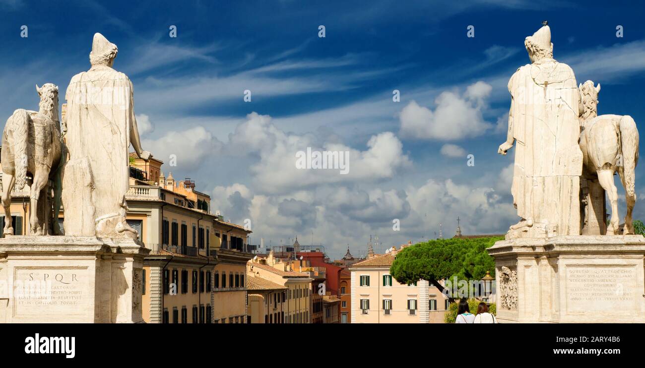 Hill italy hi-res stock photography and images - Alamy
