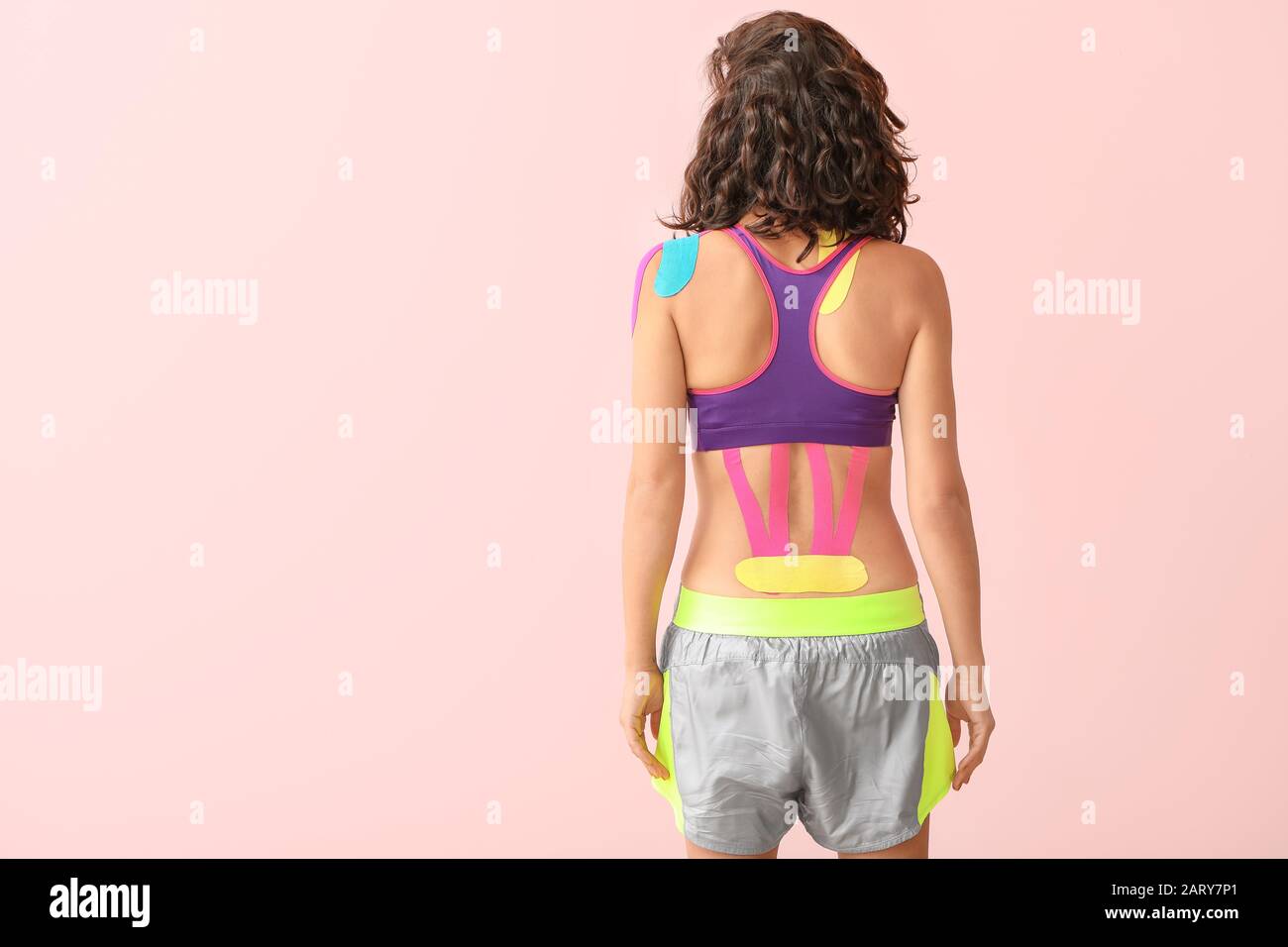 Woman physio therapy back view hi-res stock photography and images - Alamy