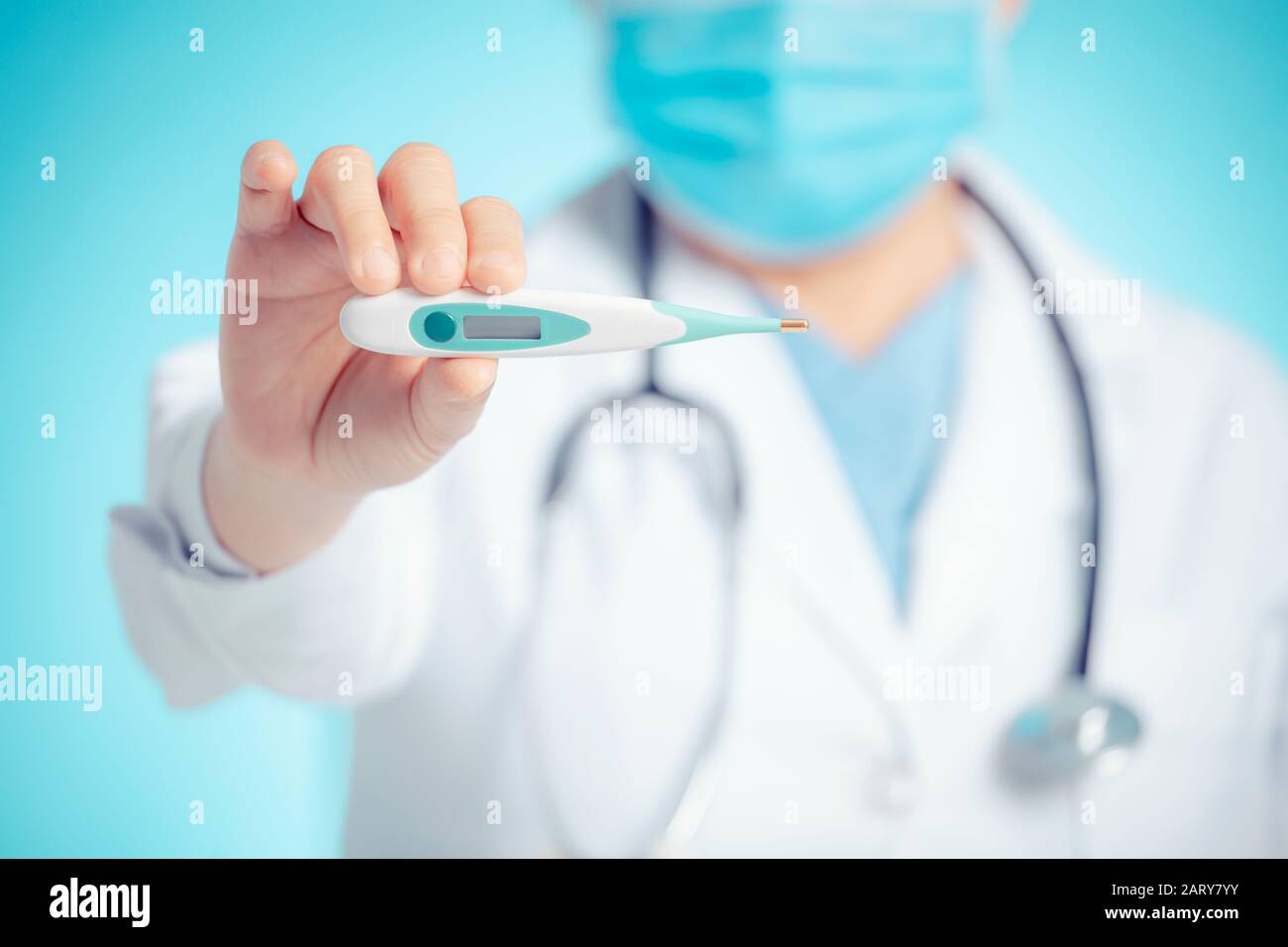 doctor showing digital thermometer for medical exam concepts Stock ...