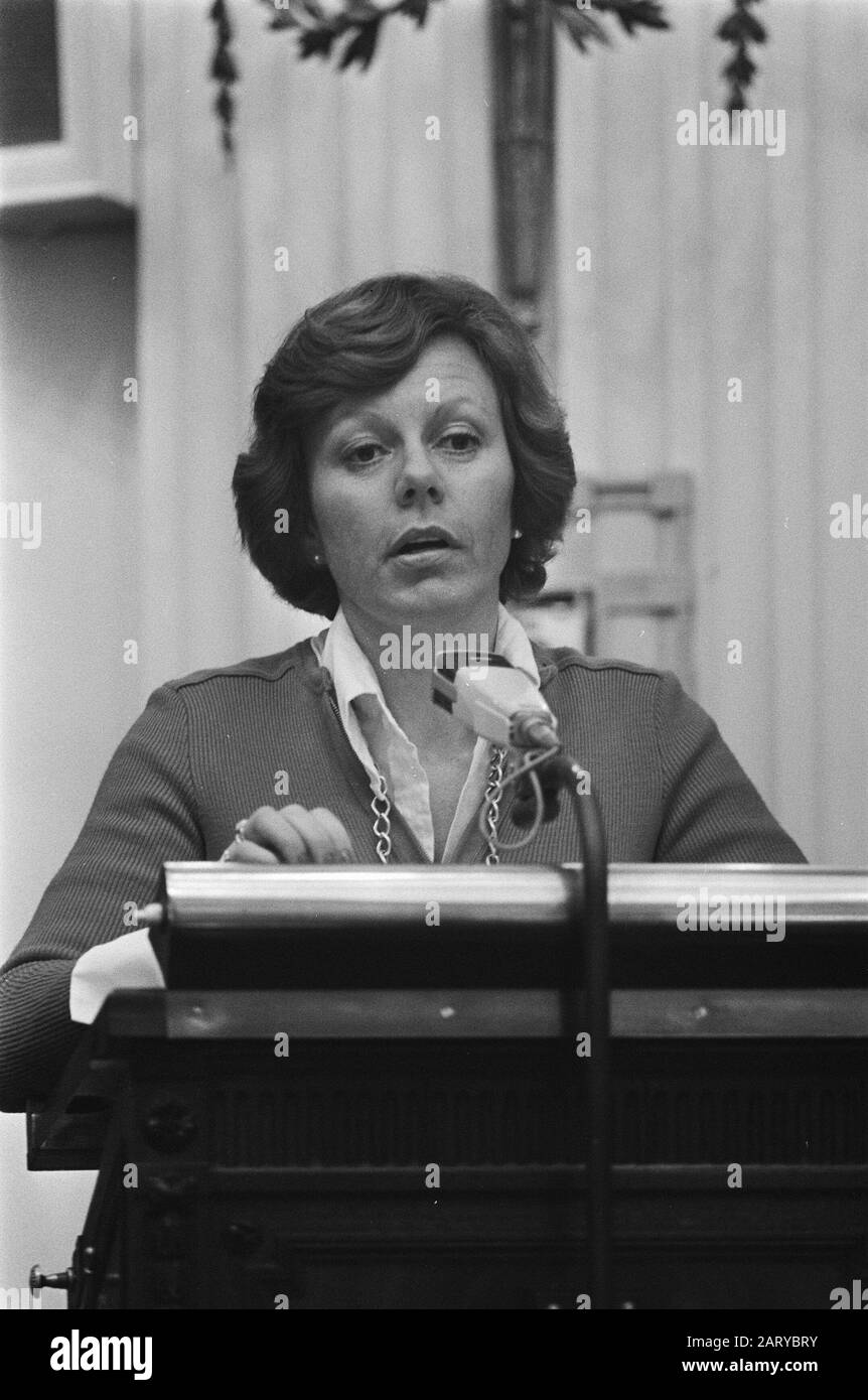 Lower traffic Black and White Stock Photos & Images - Alamy