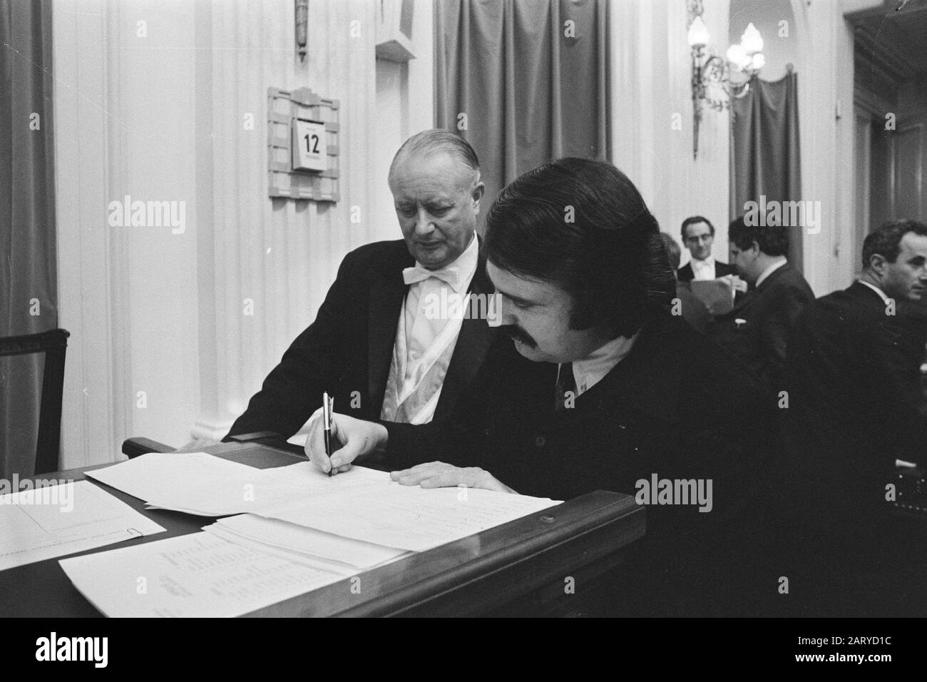 House of Representation: Andre van der Louw installed as member (PvdA ...