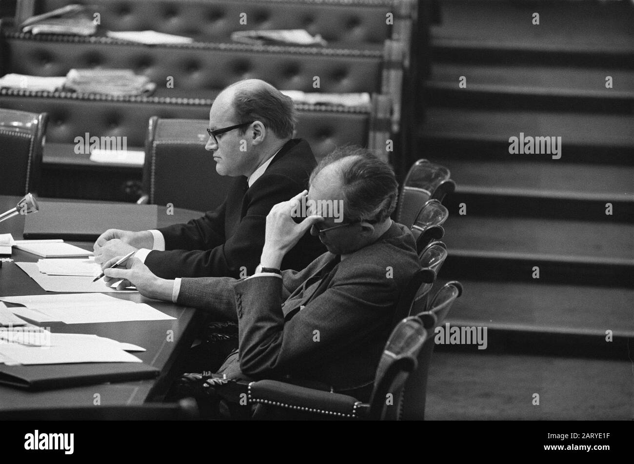 Left grapperhaus hi-res stock photography and images - Alamy