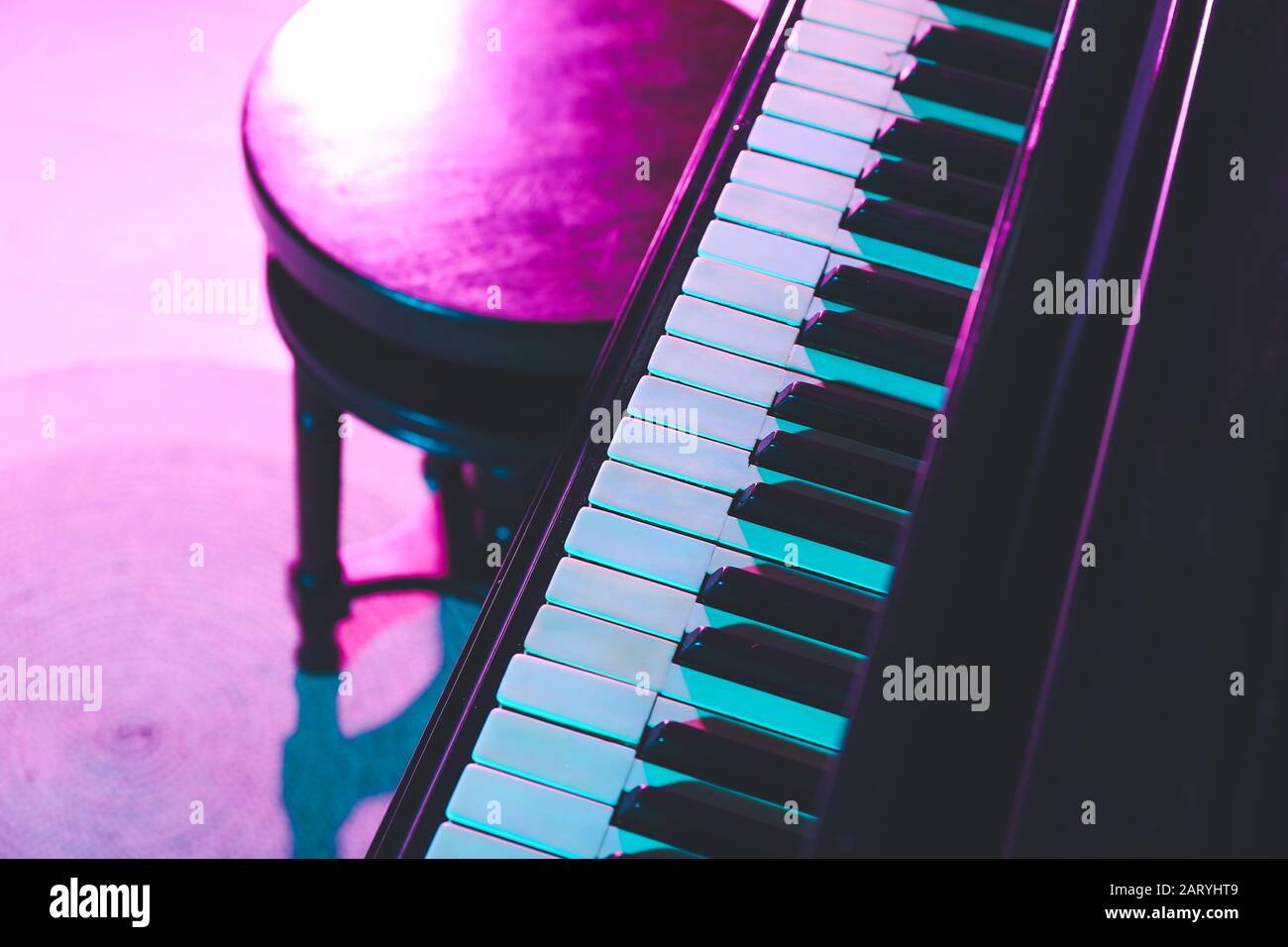 Keys of stylish grand piano Stock Photo - Alamy