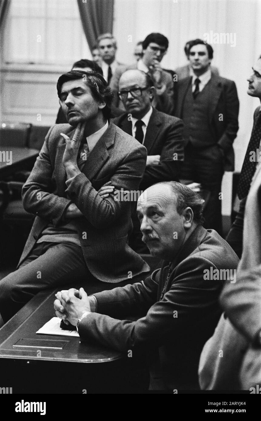 Chamber factions hi-res stock photography and images - Alamy