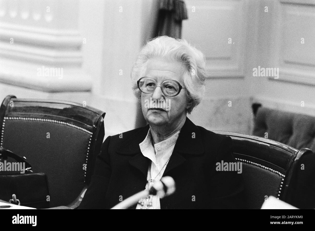 Second Chamber: State Secretary Mrs Haas, headline Date: June 12, 1980 ...