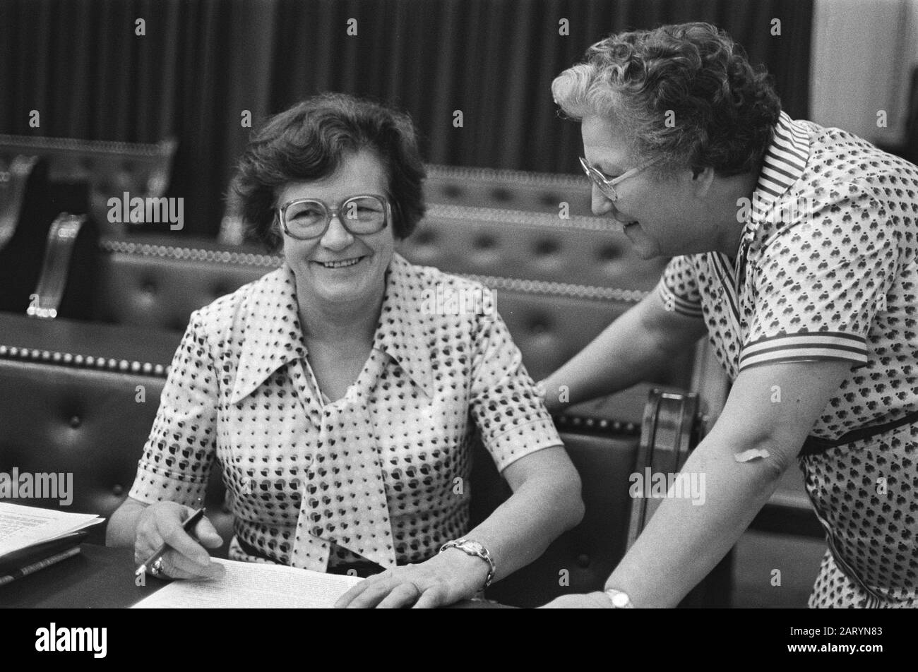 Second Chamber Date: August 31, 1977 Stock Photo - Alamy