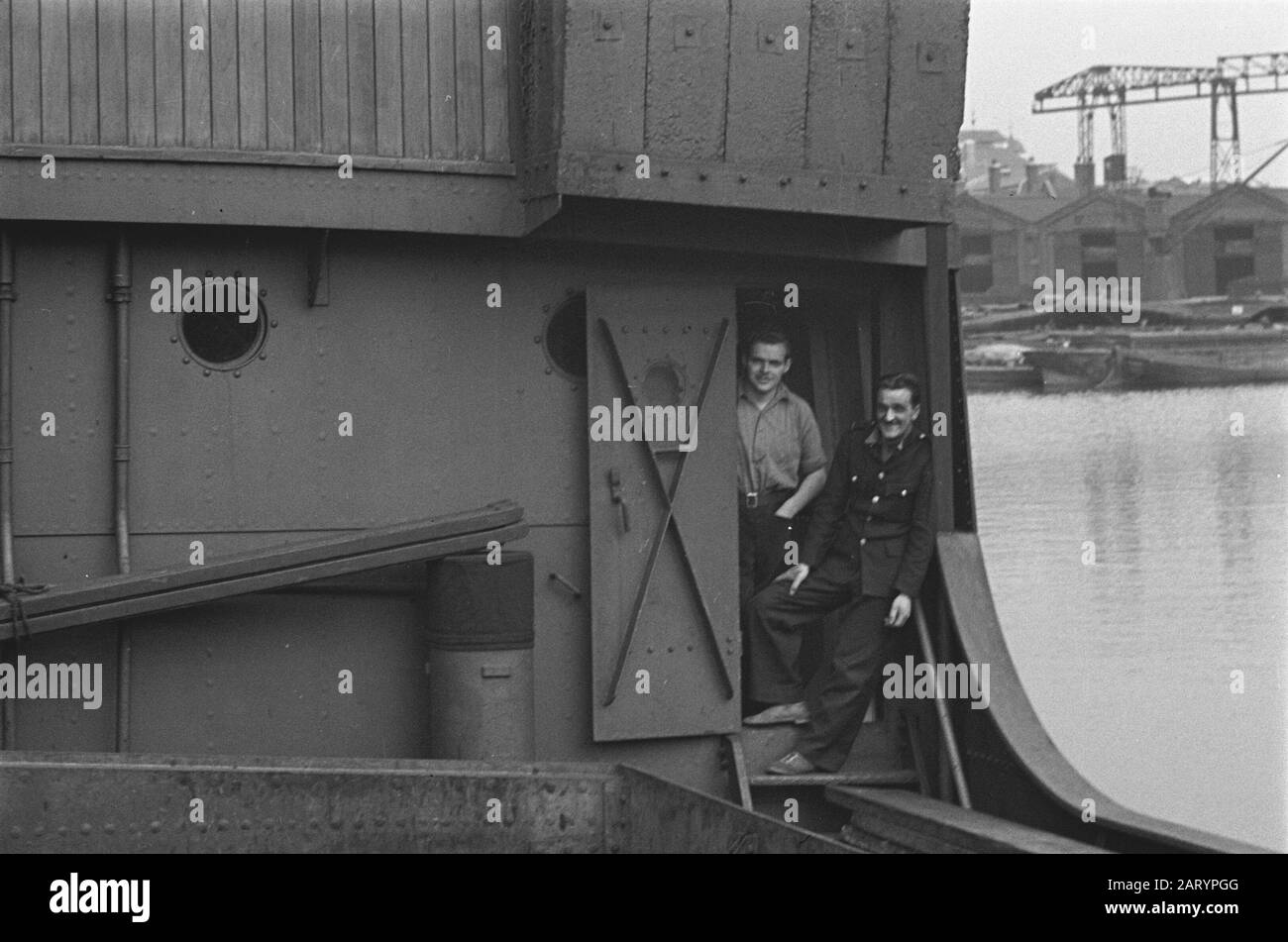 Scrap world war ii hi-res stock photography and images - Alamy