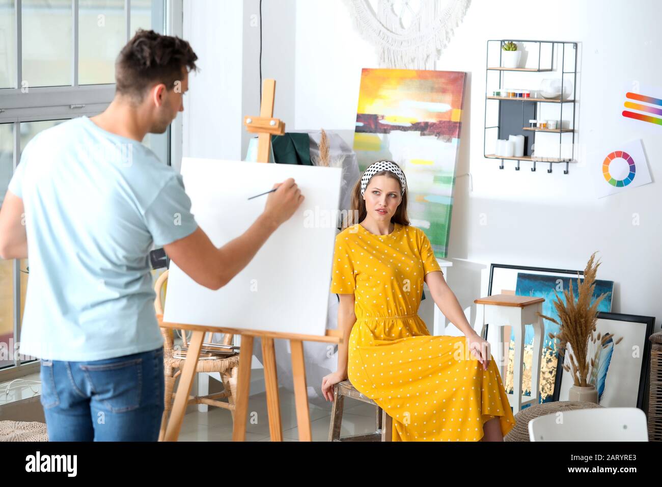 People Couple Posing For Artist Artists Hi Res Stock Photography And