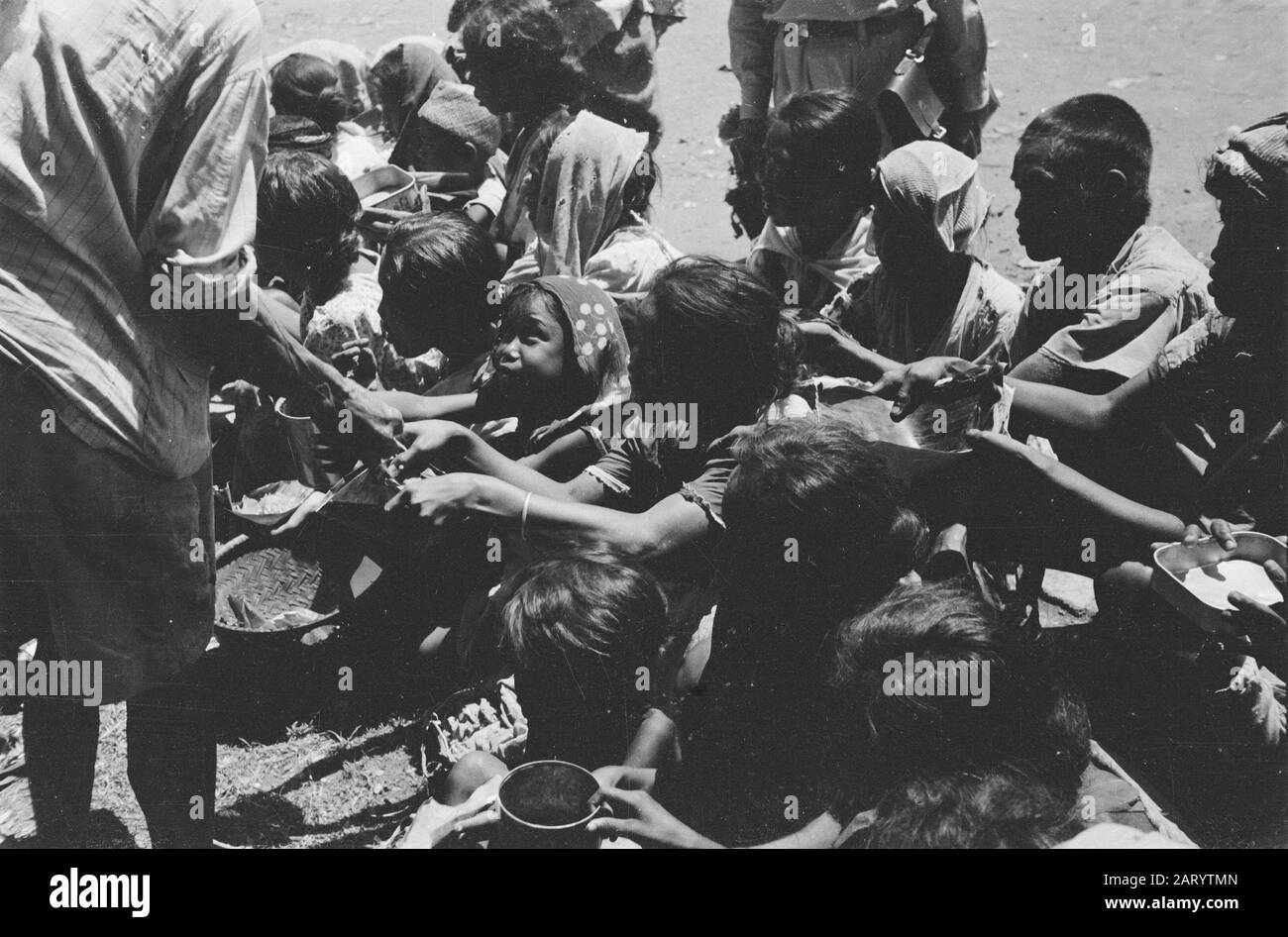 Beggar Colony Distribution rice Date: april 1947 Location: Indonesia ...
