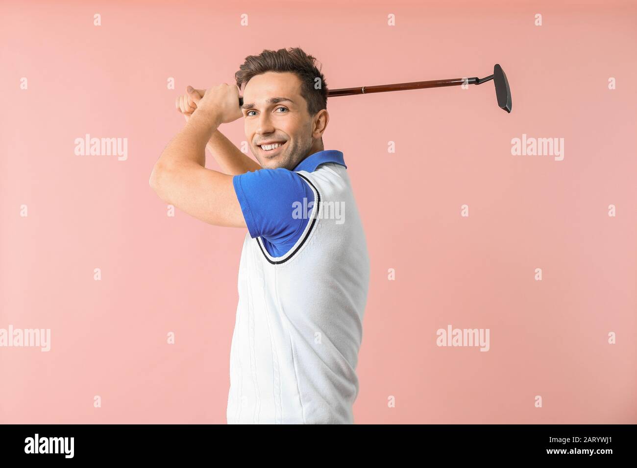 Guy golfer hi-res stock photography and images - Alamy