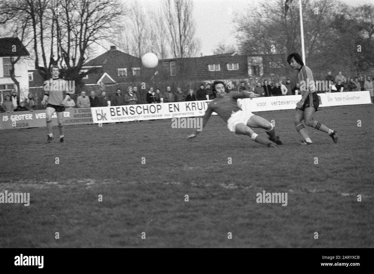 1970s, france, football hi-res stock photography and images - Alamy