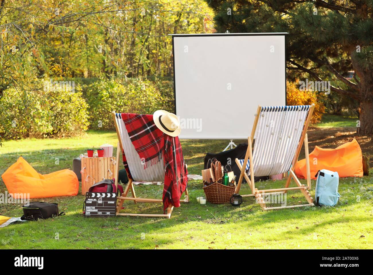 Outdoor cinema in autumn park Stock Photo - Alamy