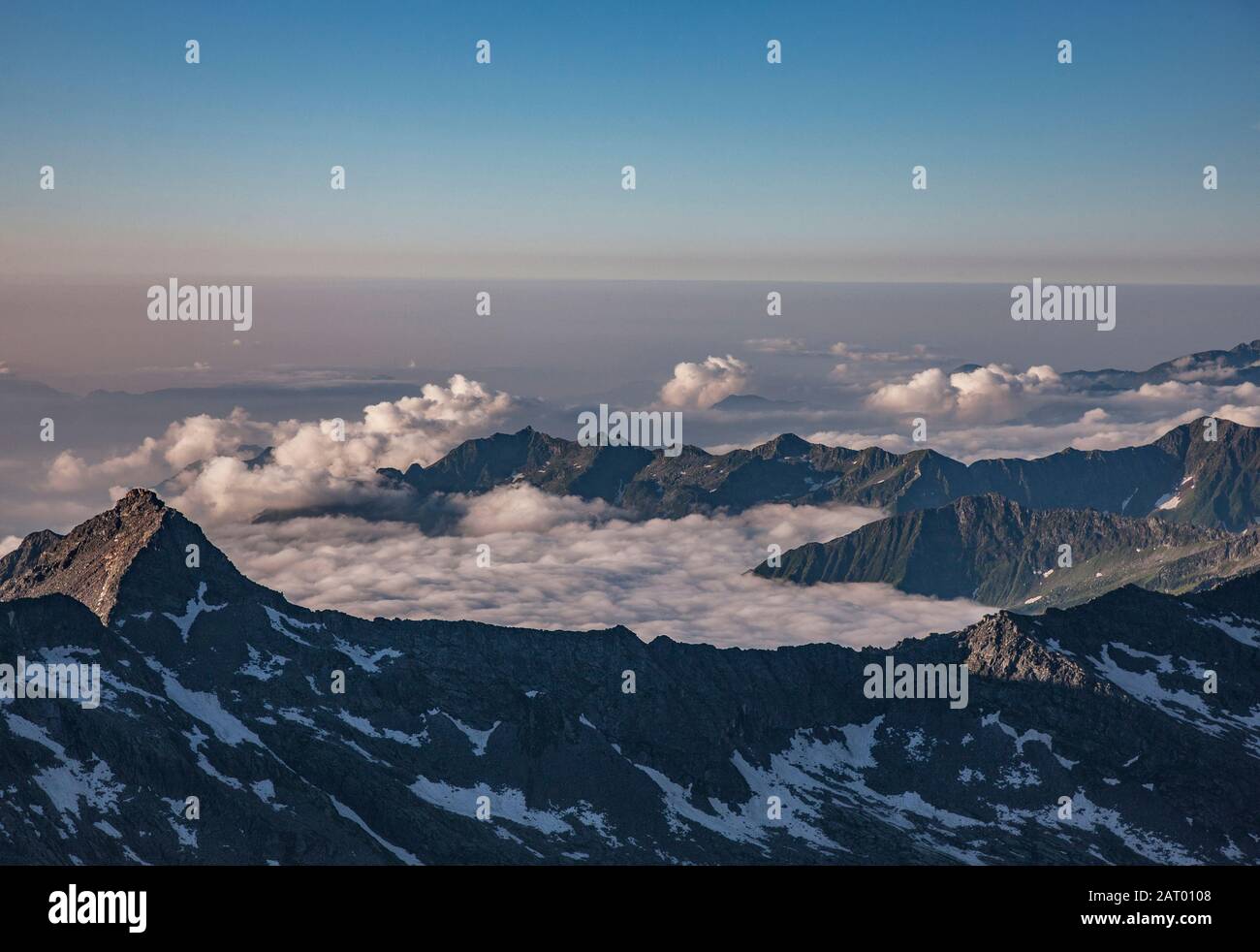Italian alps hi-res stock photography and images - Alamy