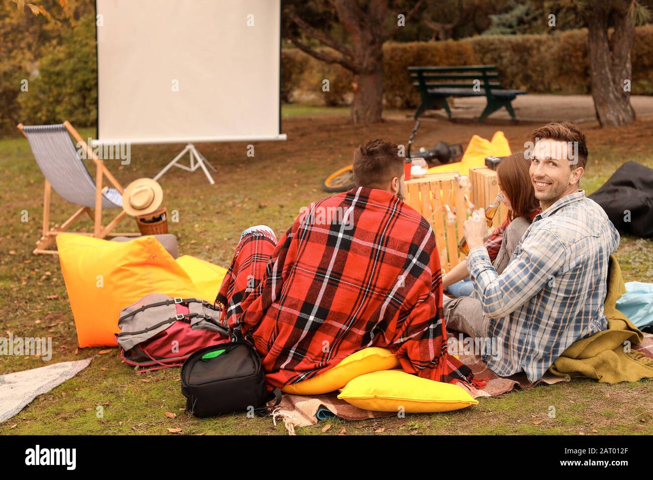 Group watching movie outside hi-res stock photography and images - Alamy
