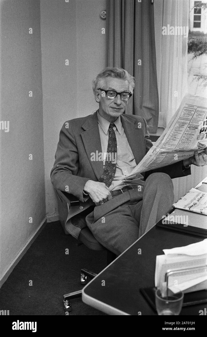 Reception centre the Vairportin Amsterdam is occupied Director ...