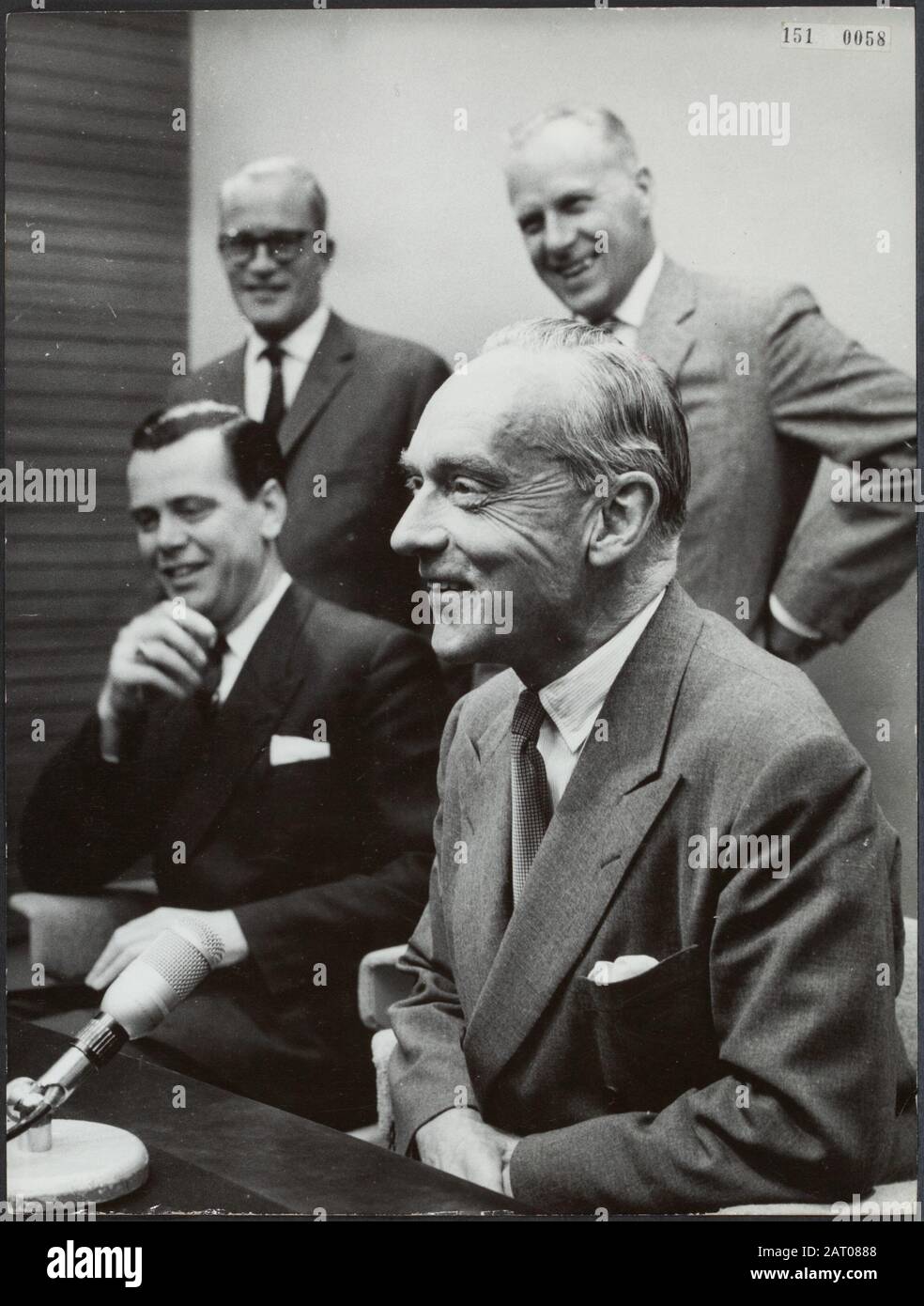 Board function Dr. J.H. van Roijen Annotation: Purchase photo 3-1-1964 ...