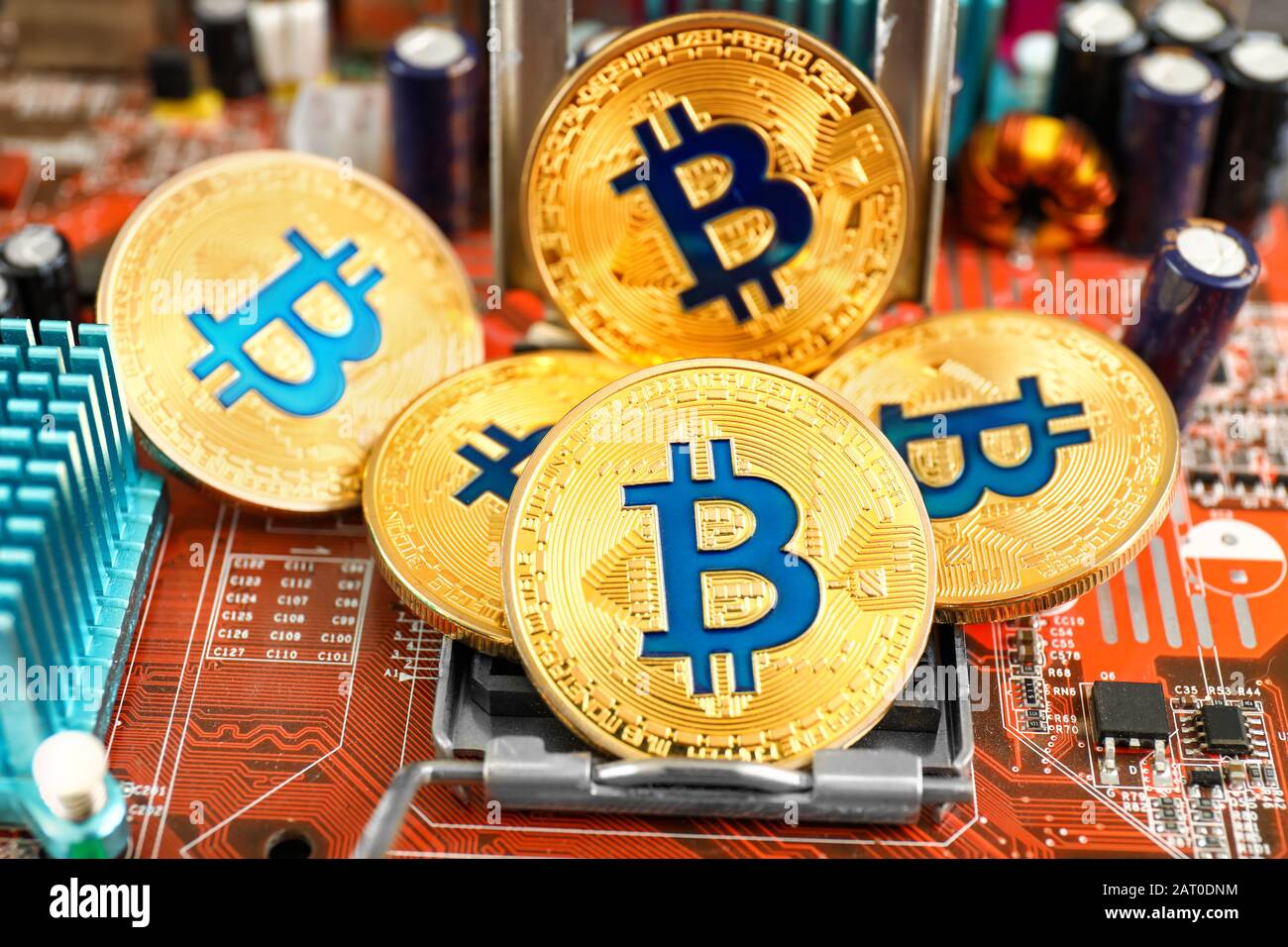 Bitcoins and circuit board hi-res stock photography and images - Alamy