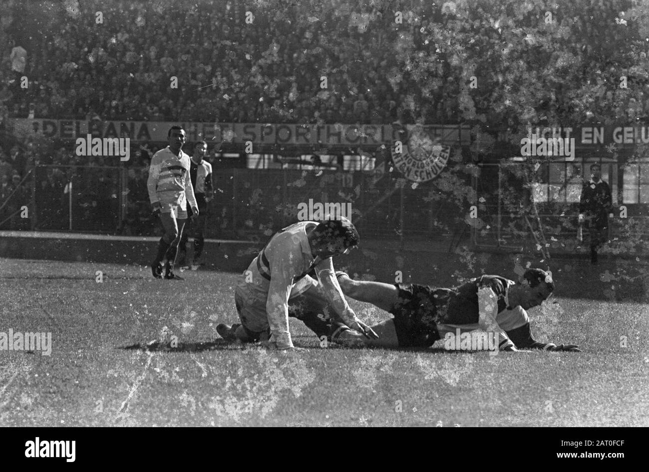 Match 54 Black and White Stock Photos & Images - Alamy