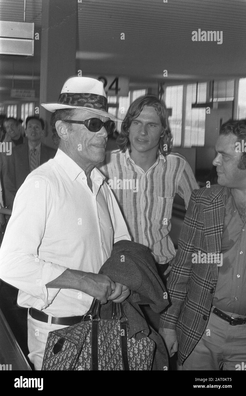 Eddie Constantine at Schiphol for filming No panic, Eddie Constantine ...