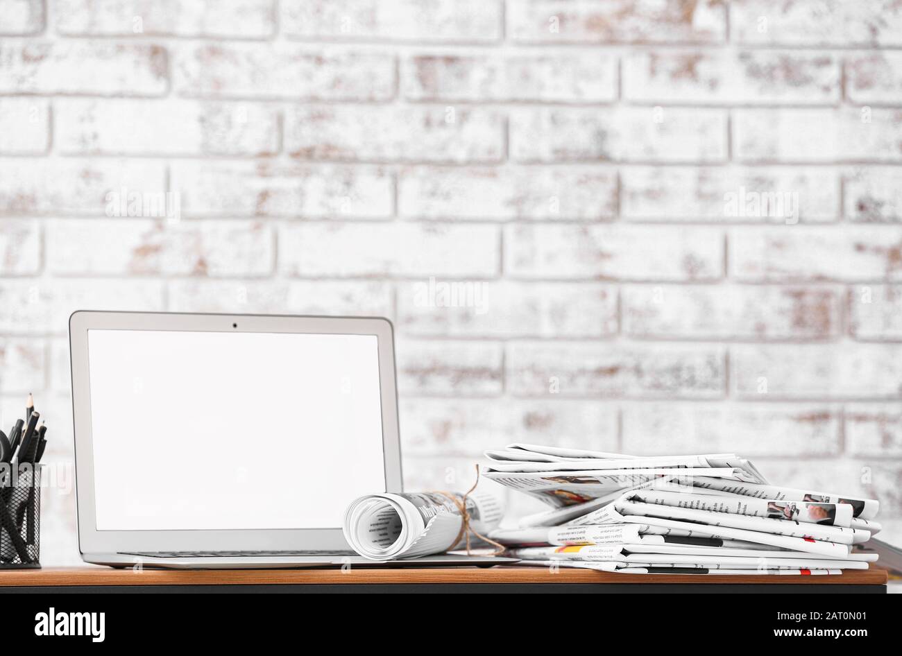 Newspaper stack room hi-res stock photography and images - Alamy