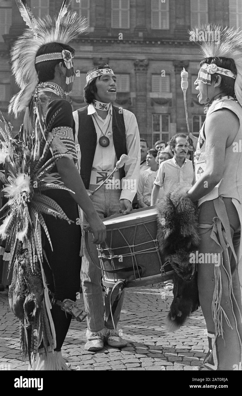 Indian dance amsterdam hi-res stock photography and images - Alamy