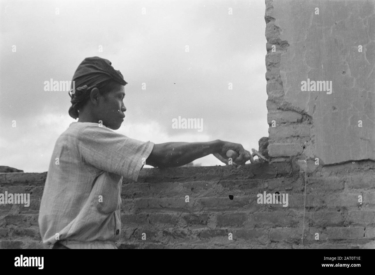 Opening of a rubber factory at Getas A Javanese mason Date: 1947/12/08 ...