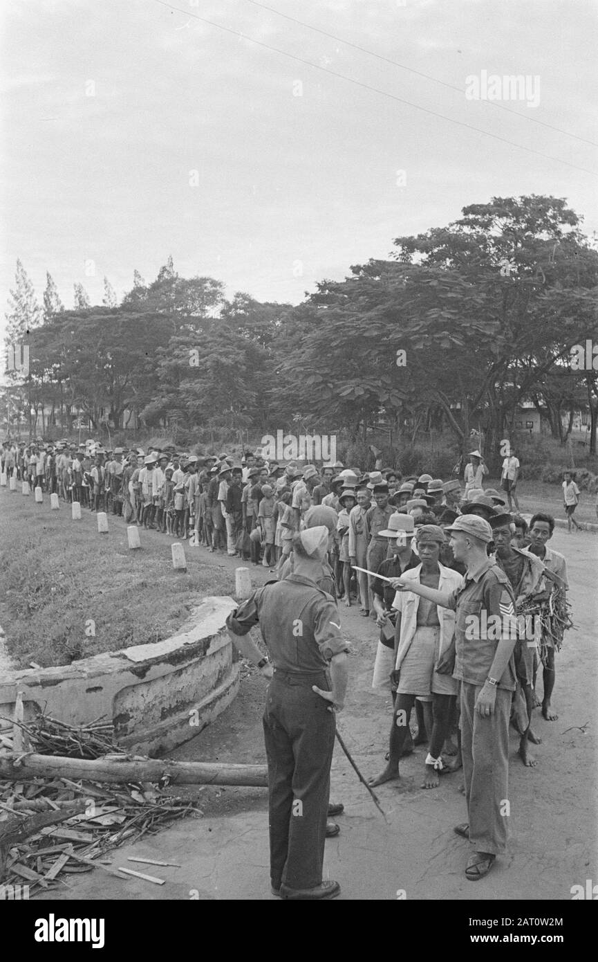 Front 3 Black and White Stock Photos & Images - Alamy