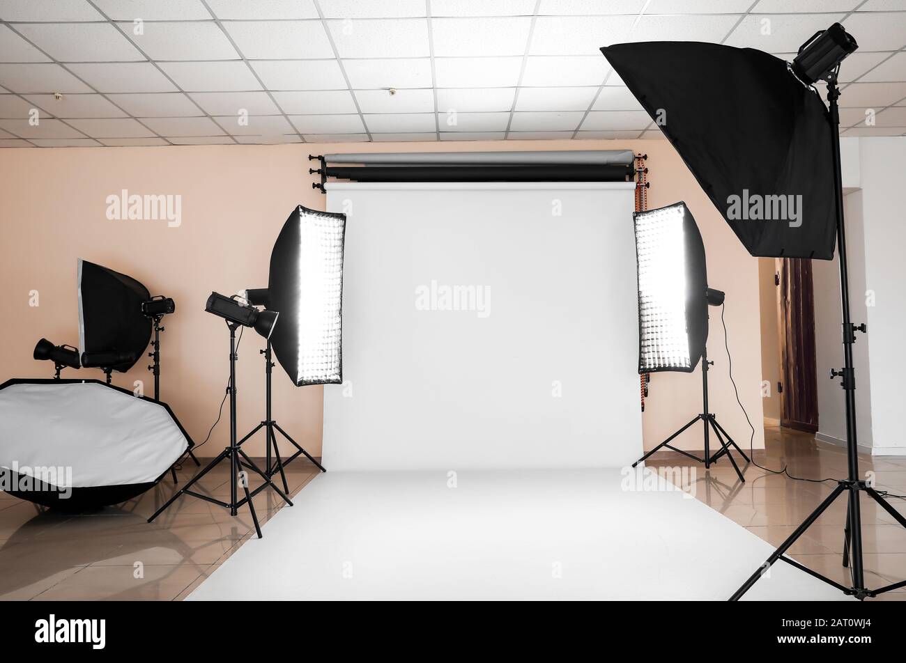 Interior of modern photo studio Stock Photo - Alamy