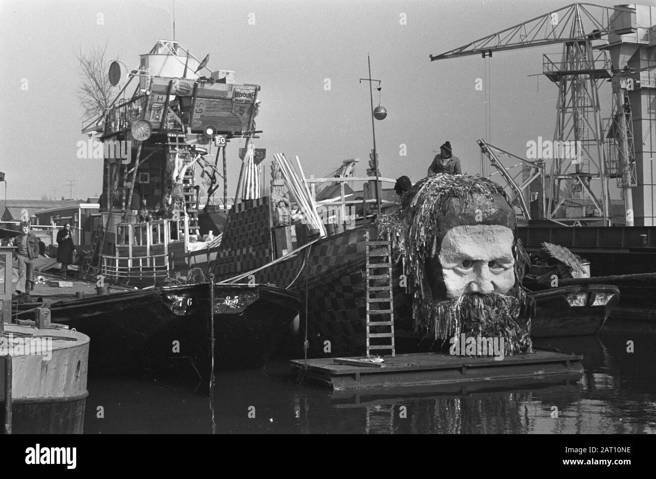 Canadian film Black and White Stock Photos & Images - Alamy