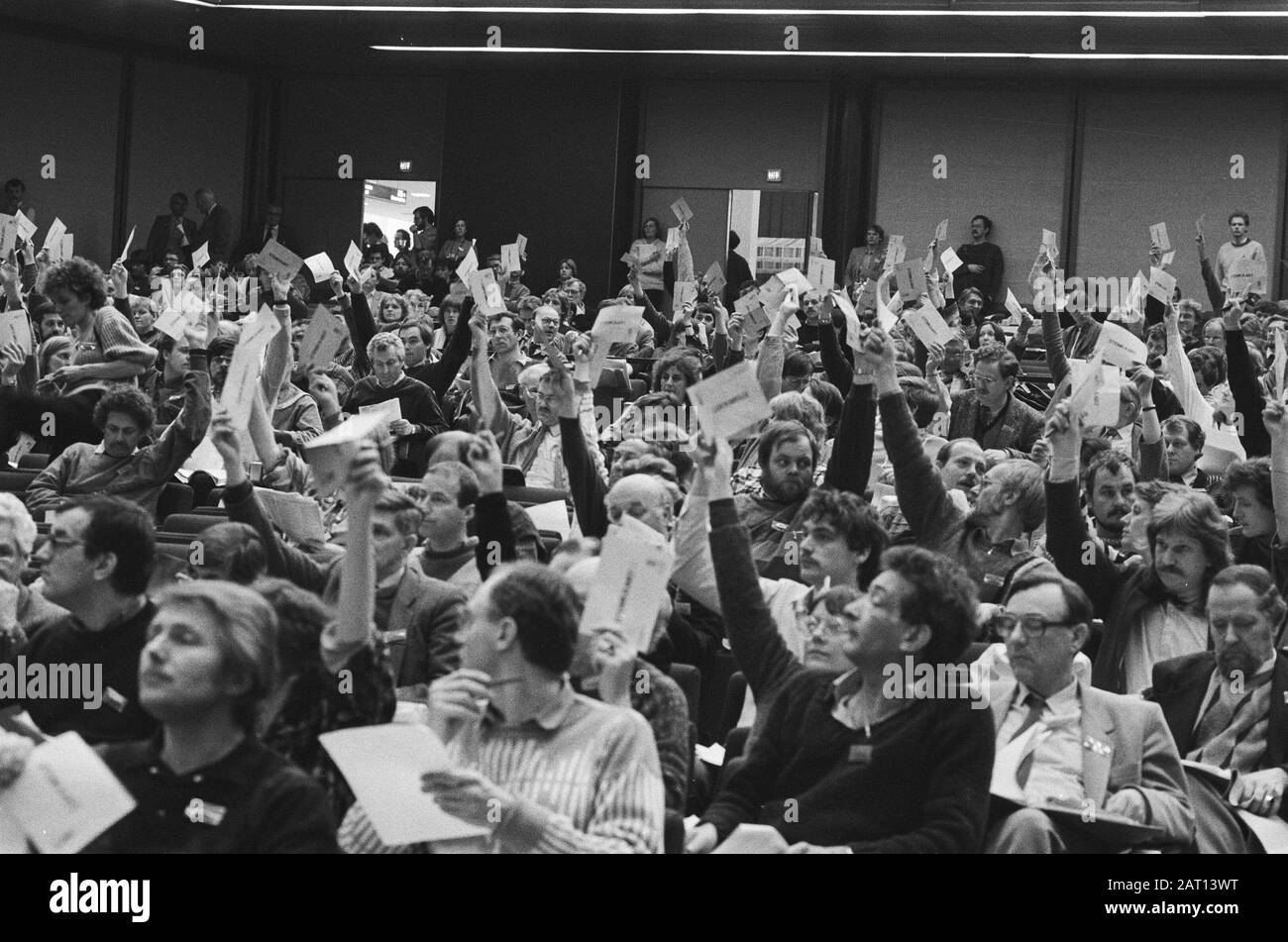 PVDA election congress in Amsterdam One of the votes Date: February 14 ...