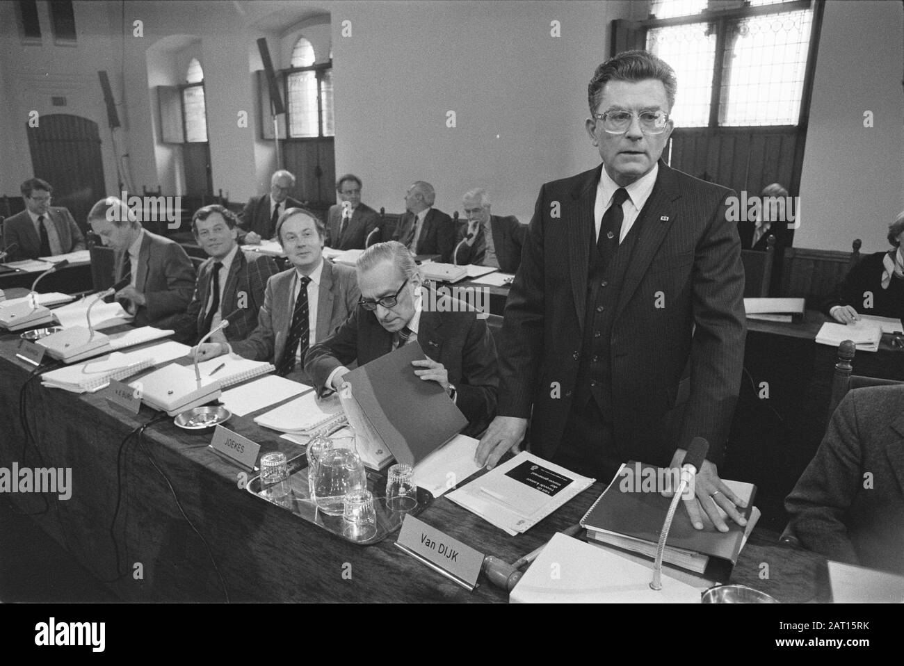 Parliamentary enquetes hi-res stock photography and images - Alamy