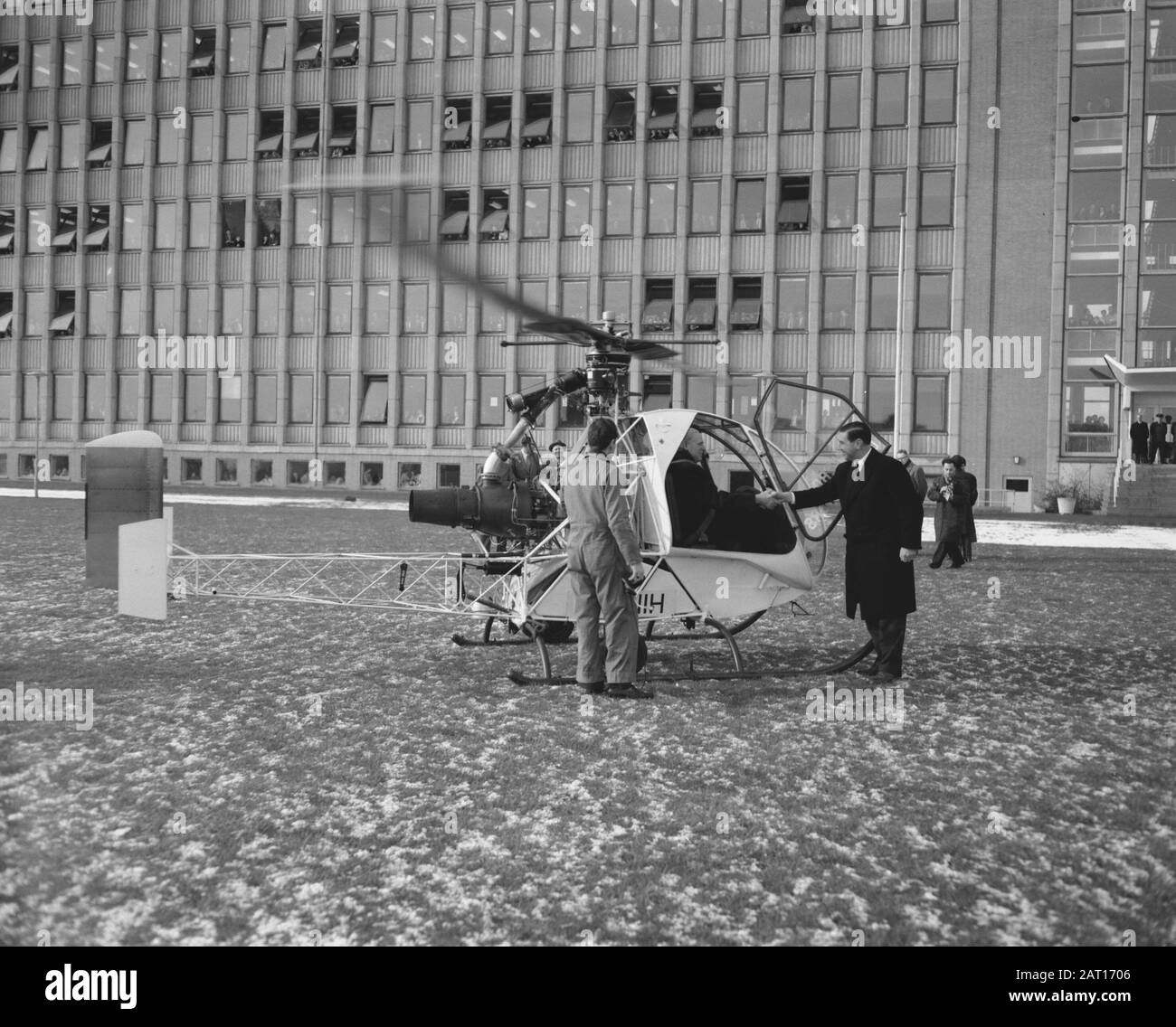 First helicopter flight Den Haag Pernis Rotterdam/Affected Date: 7 ...