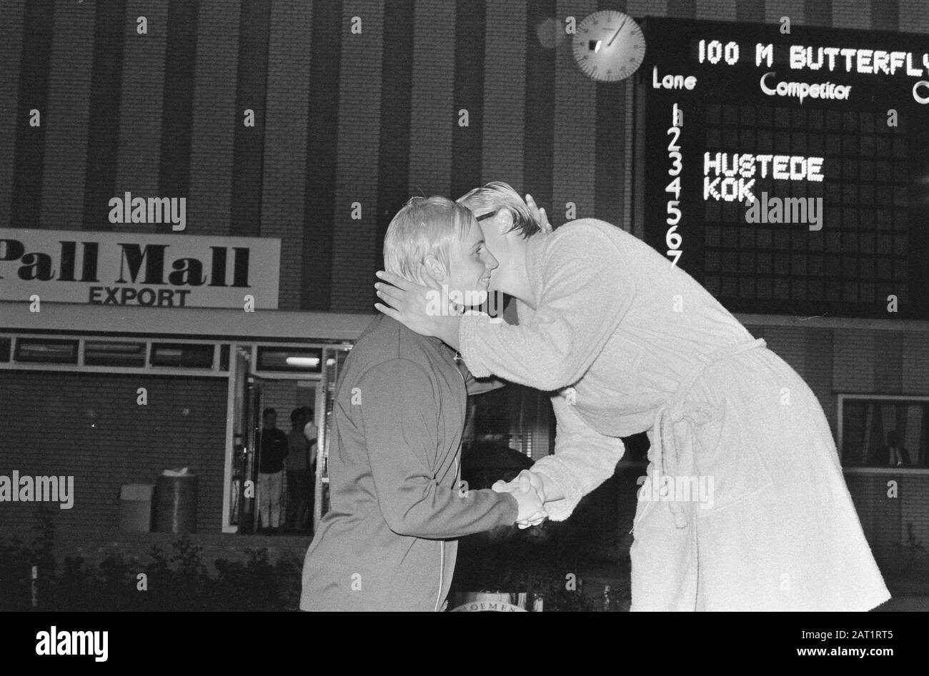European Swimming Championships, Ada Kok on stage Date: August 26, 1966 ...