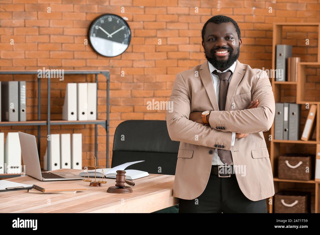 African american lawyer in court hi-res stock photography and images ...