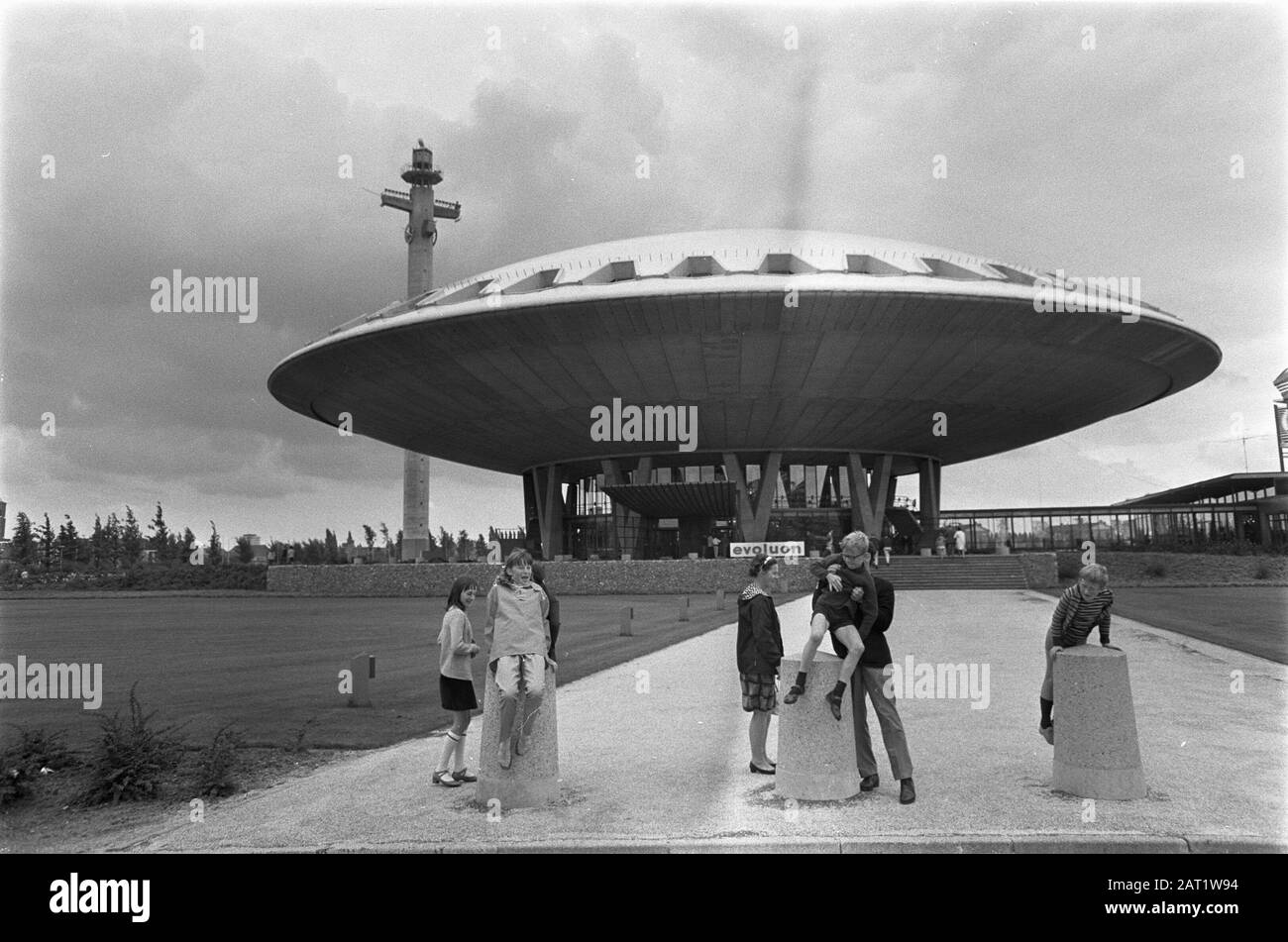 Evoluon hi-res stock photography and images - Alamy