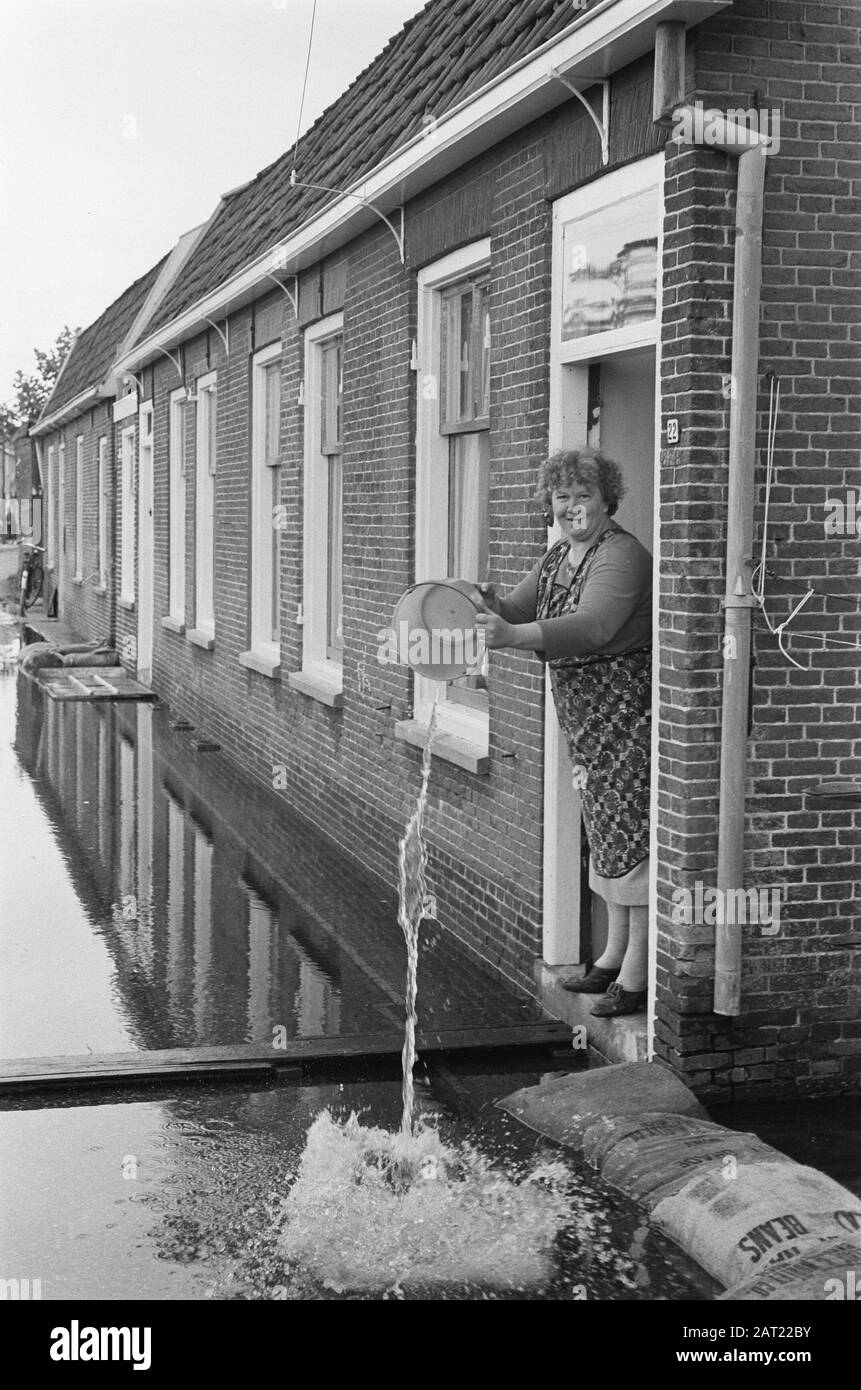 Waternuisance in Harmelen. Residents hozen water from the houses Date ...