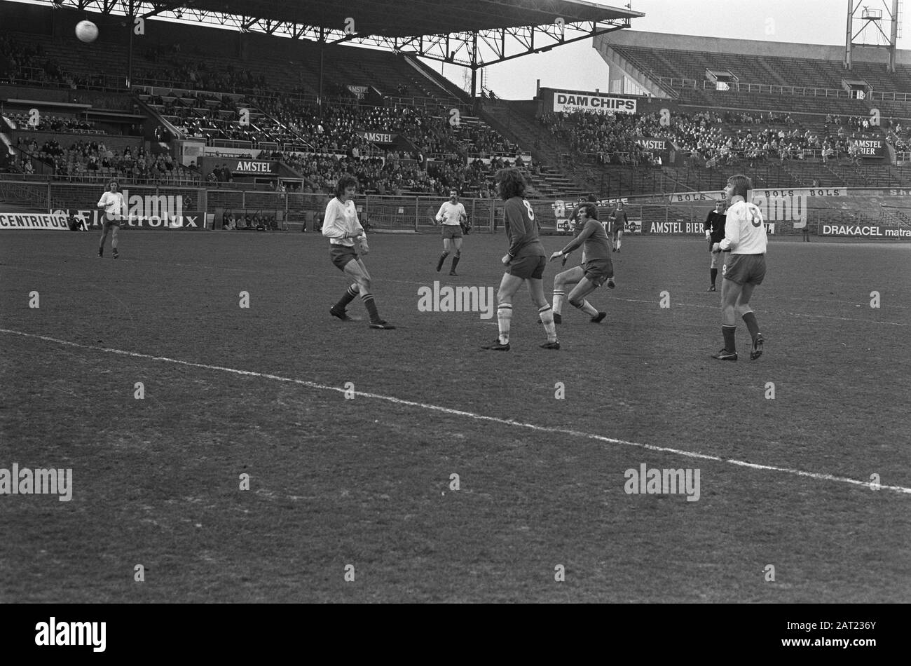 Game moments scored hi-res stock photography and images - Alamy