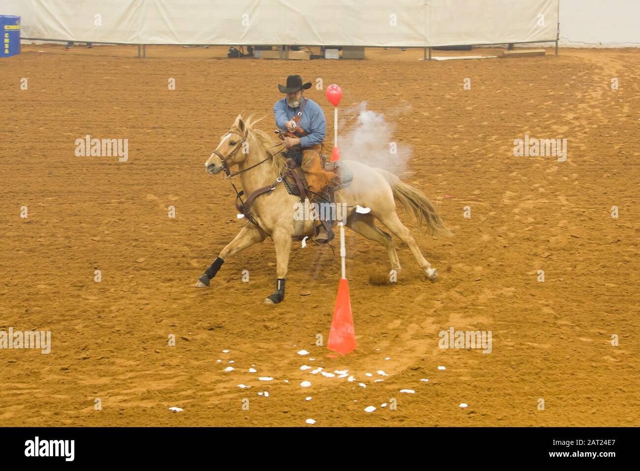 Cowboy mounted shooting hi-res stock photography and images - Alamy