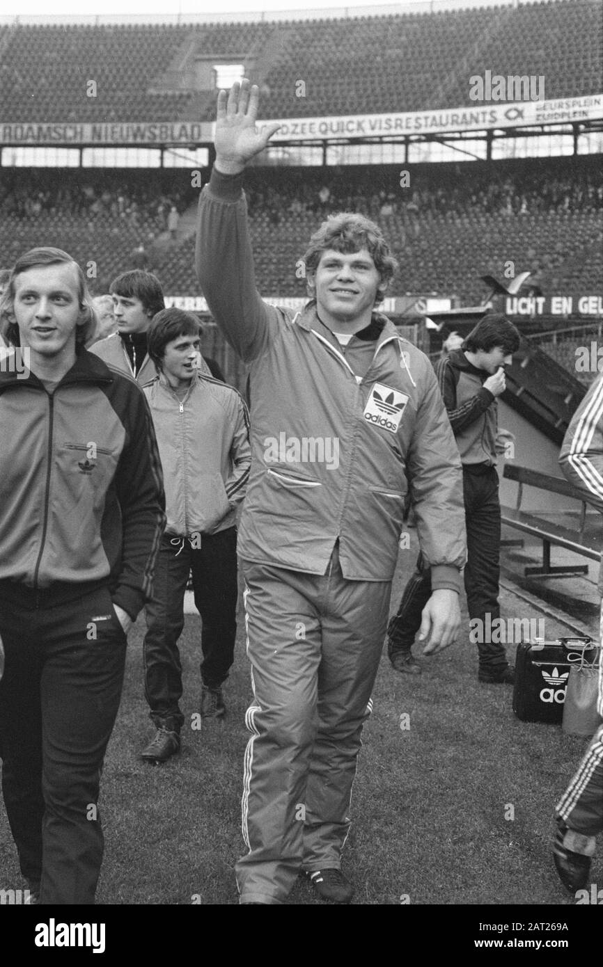 20 november 1977 hi-res stock photography and images - Alamy