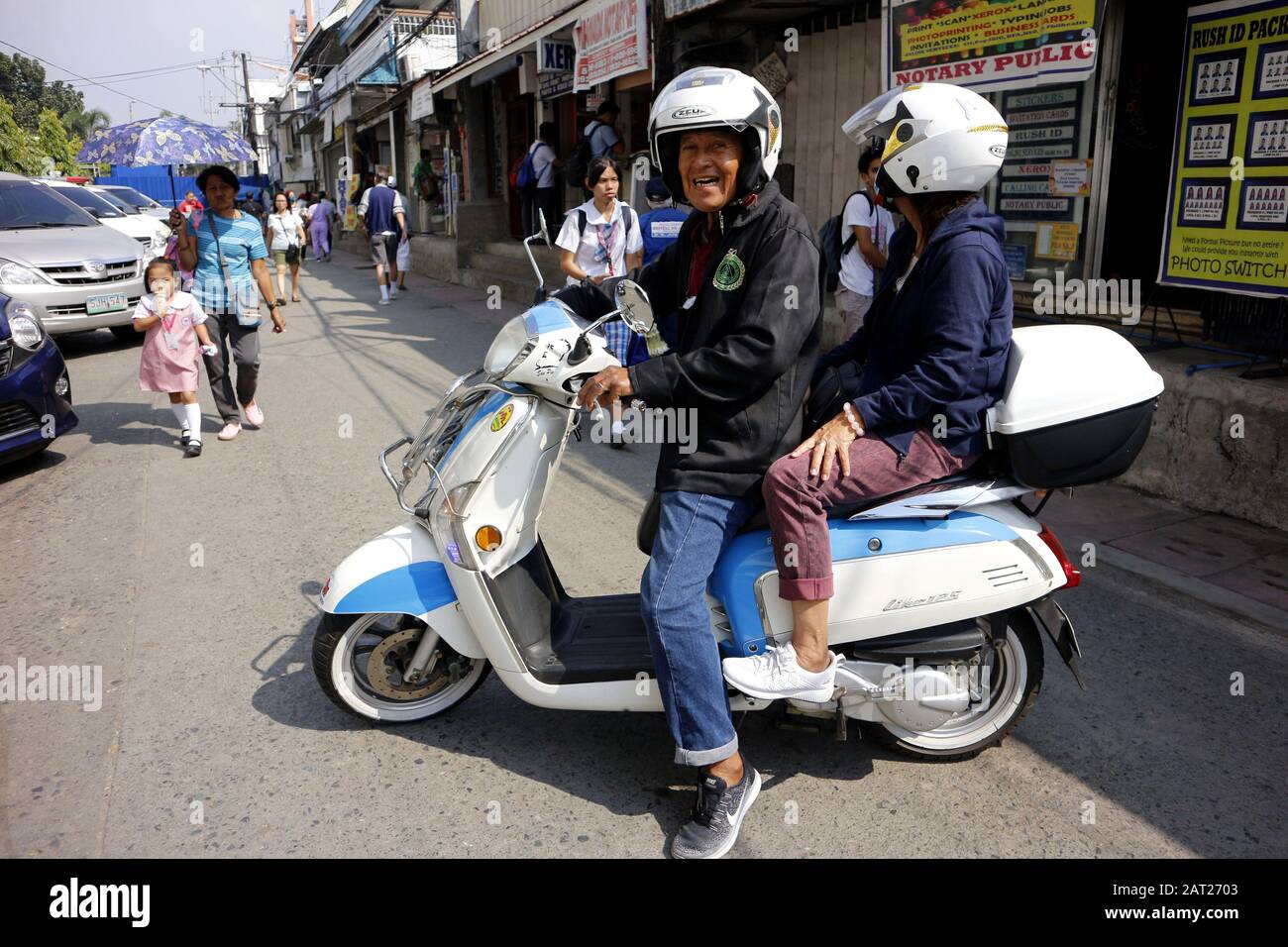 Filipino man riding his motorbike hi-res stock photography and images ...