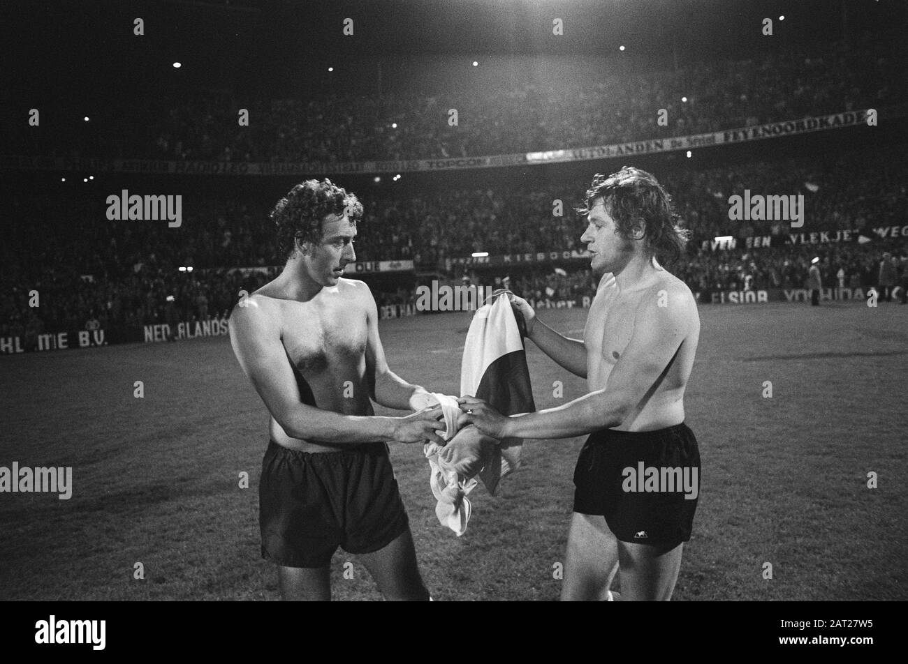 Football shirt shirts Black and White Stock Photos & Images - Alamy