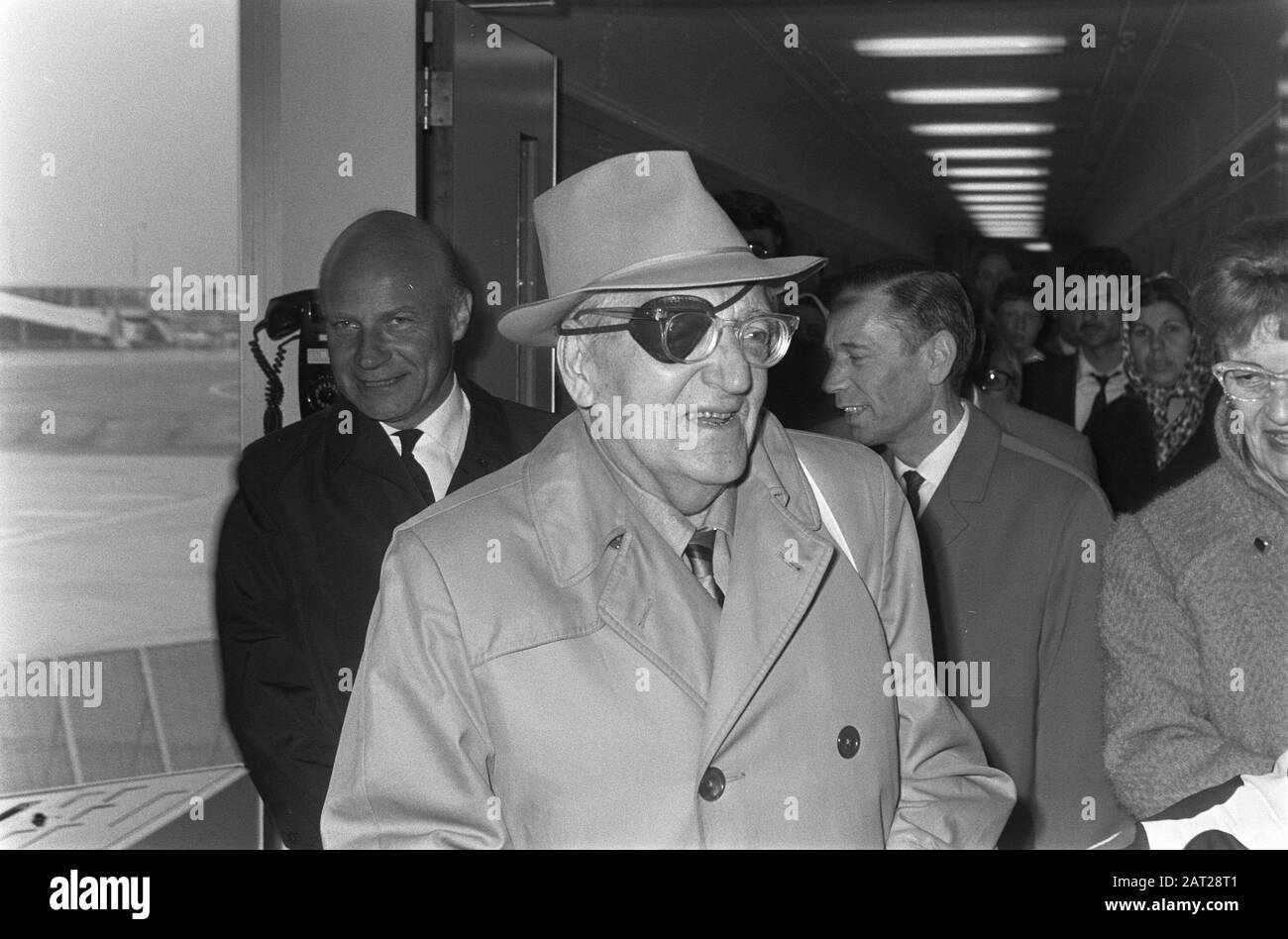 Film directors fritz lang hi-res stock photography and images - Alamy