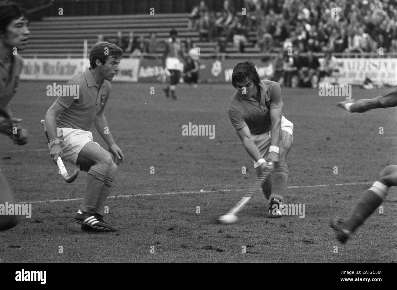 Left coen kranenburg Black and White Stock Photos & Images - Alamy