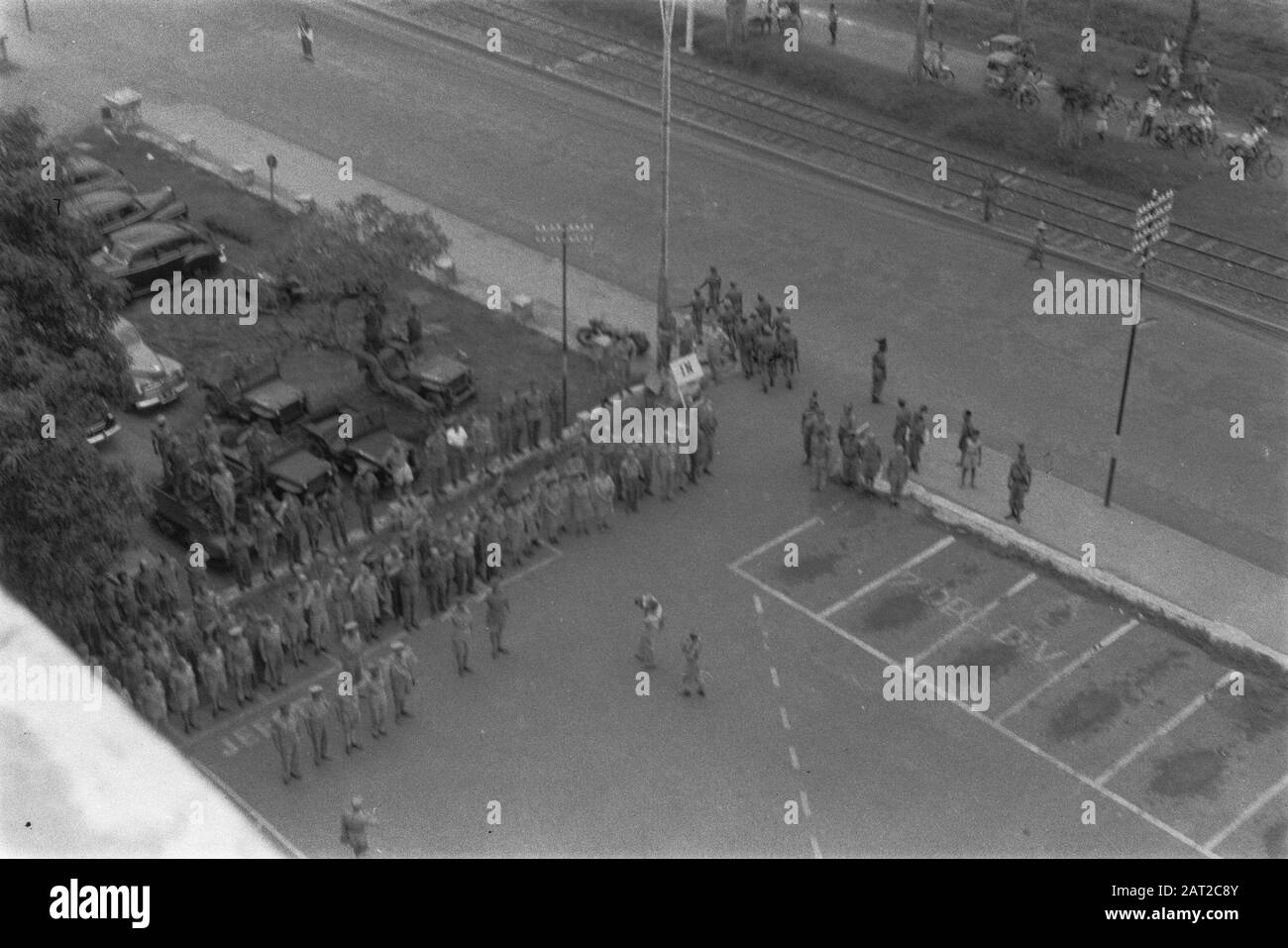 Very tall soldiers hi-res stock photography and images - Alamy