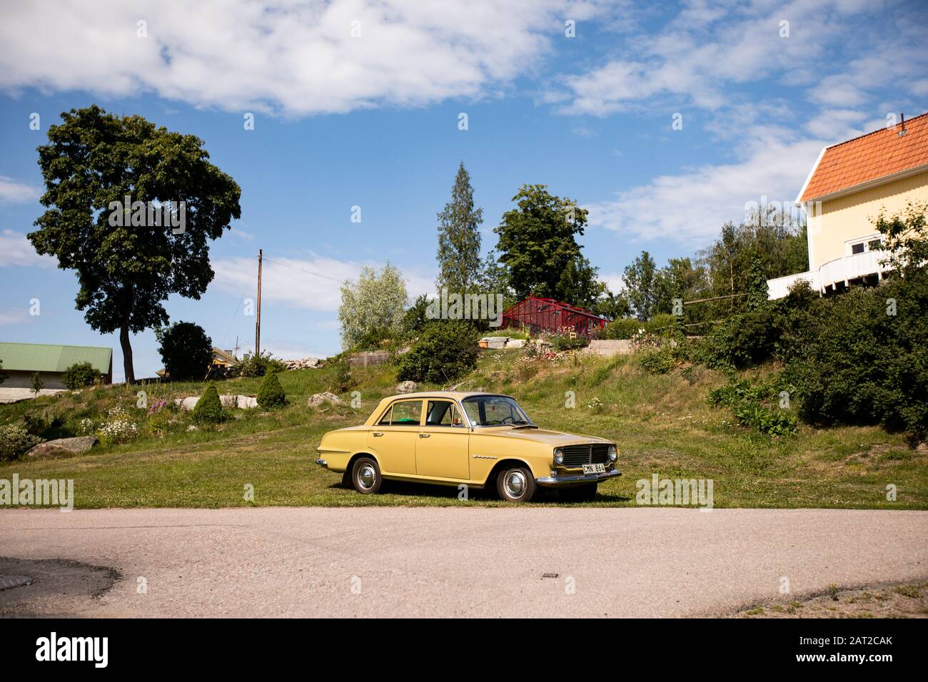 Old yellow car Stock Photo - Alamy