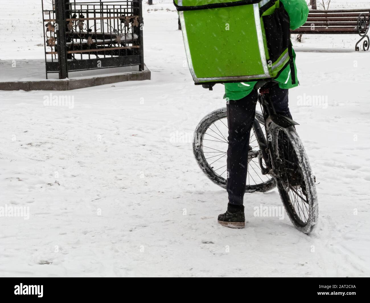 24 hour delivery hi-res stock photography and images - Alamy