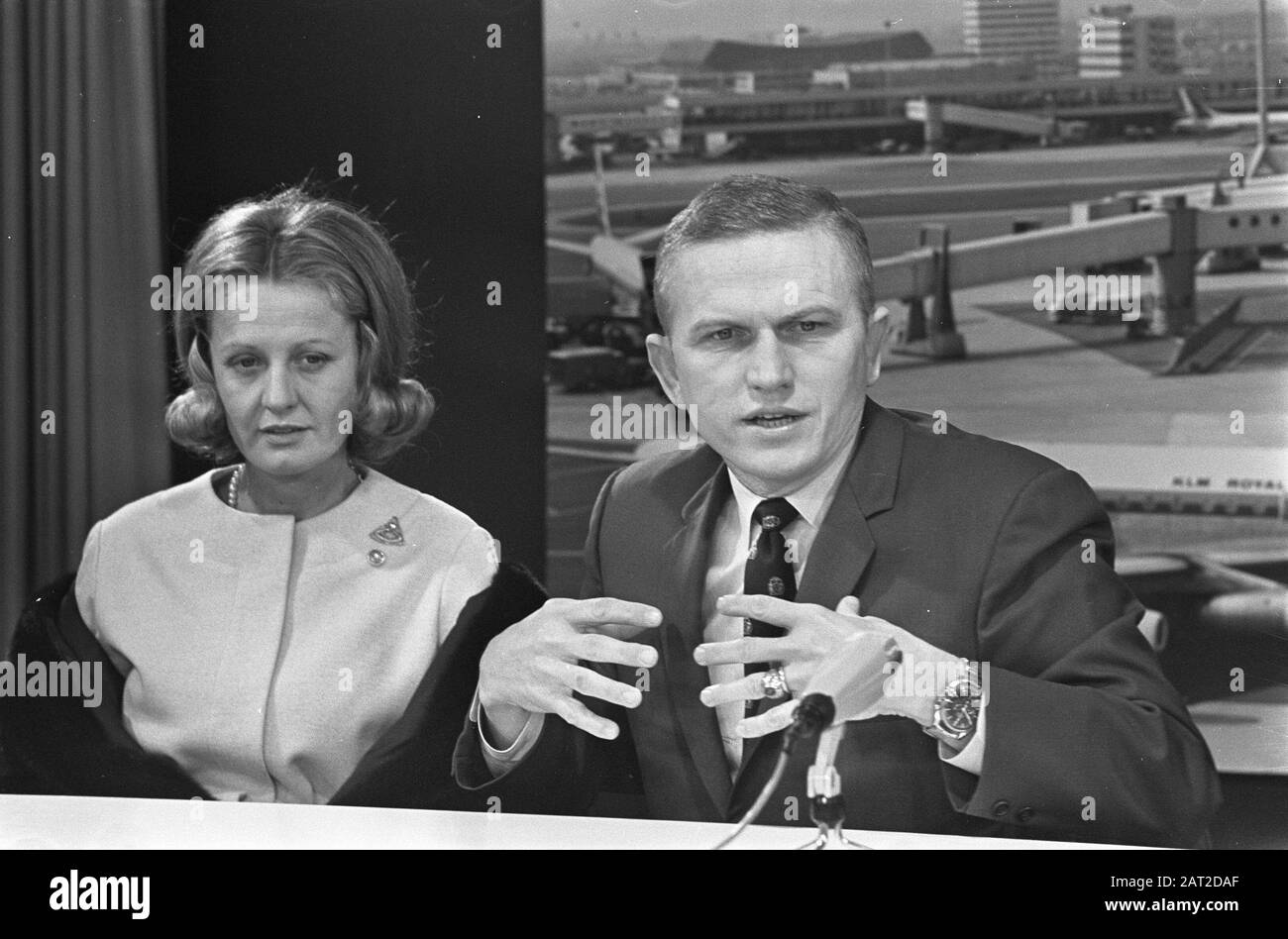 Frank borman wife hi-res stock photography and images - Alamy