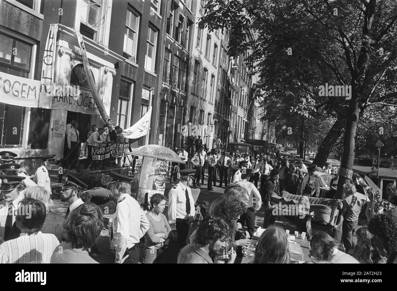 Evacuation activities hi-res stock photography and images - Alamy