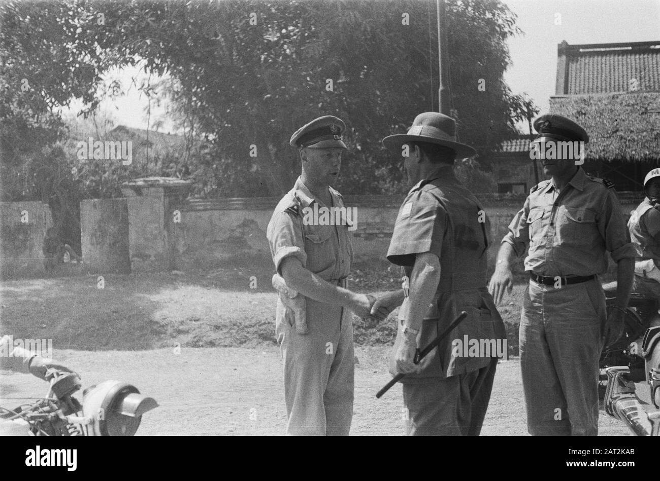 Visit by British General Montagu Stopford to the U-Brigade General ...