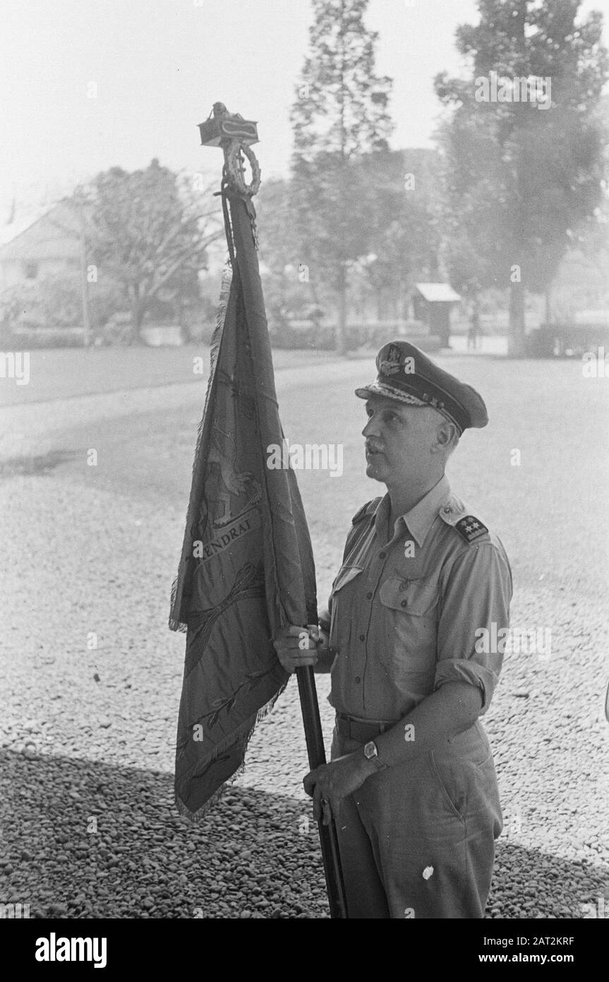 Transfer banner ML-KNIL to General Rengen Major General Kengen with the ...